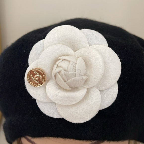 Accessories | Classic Camellia Flower French Wool Black Beret Hat ...